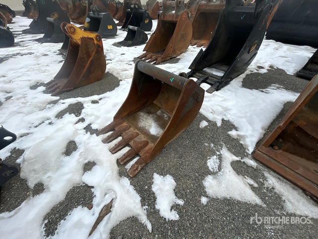 2016 Woods Equipment WR XLS 1/4 Digging Excavator Bucket | Ritchie Bros ...