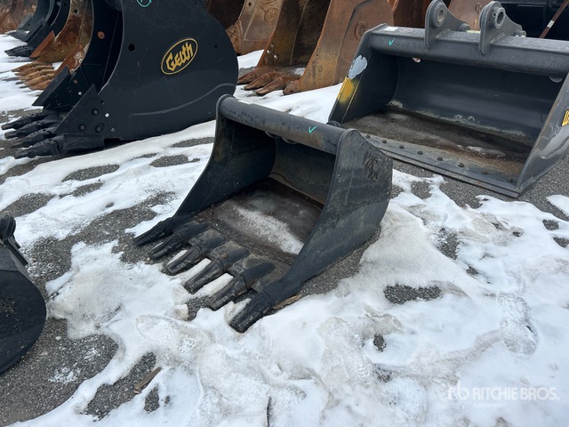 2016 Woods Equipment HD1-1/4YD 34.5 in Digging Cazo para excavadora ...