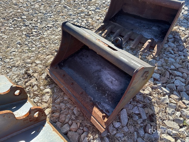 2016 Woods Equipment WR XLS 1/8 36 in Digging Excavator Bucket ...