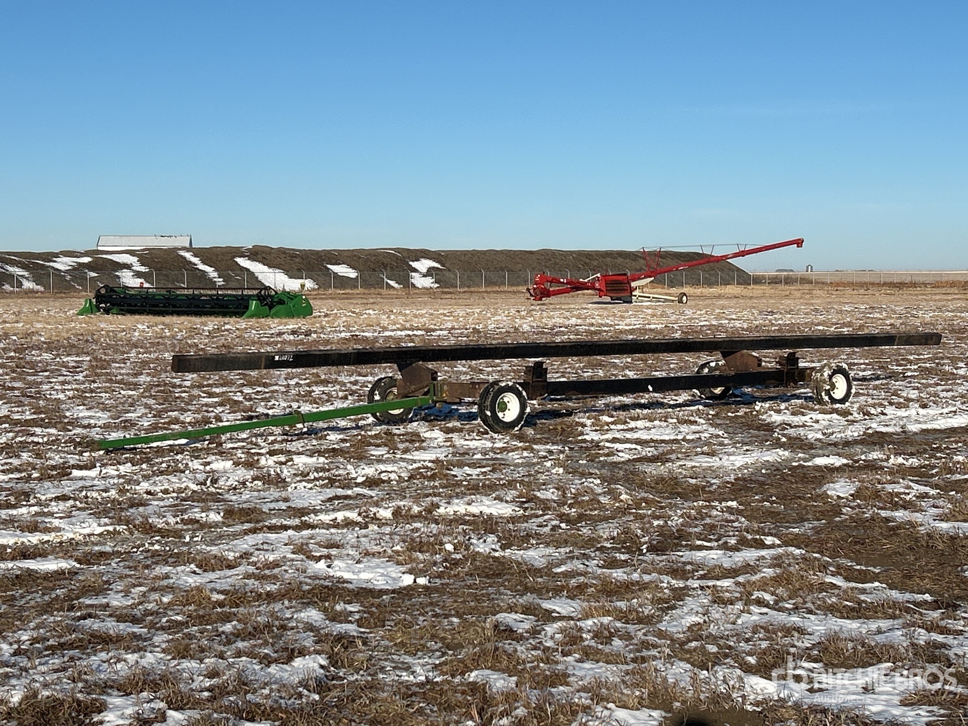 37 ft Header Transport Trailer | Ritchie Bros. Auctioneers