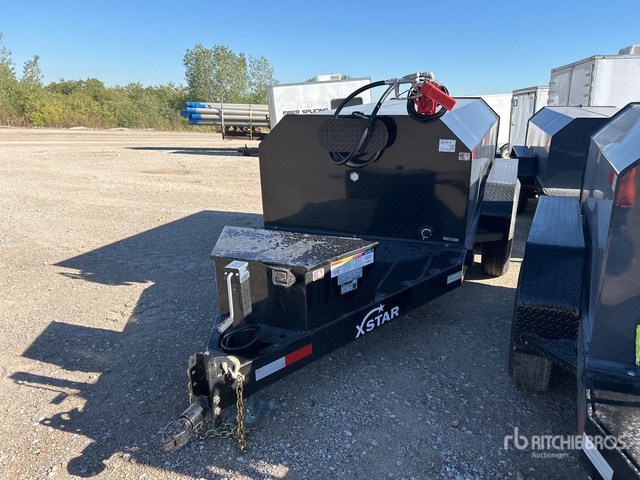 2025 X-STAR 990 gal T/A Tanker Trailer | Ritchie Bros. Auctioneers