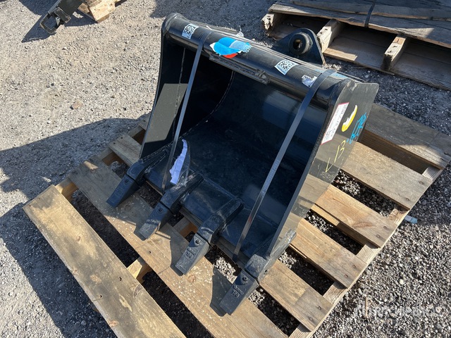 Bobcat 7343714 24 in 135 cyd Digging Excavator Bucket - Fits Geith ...