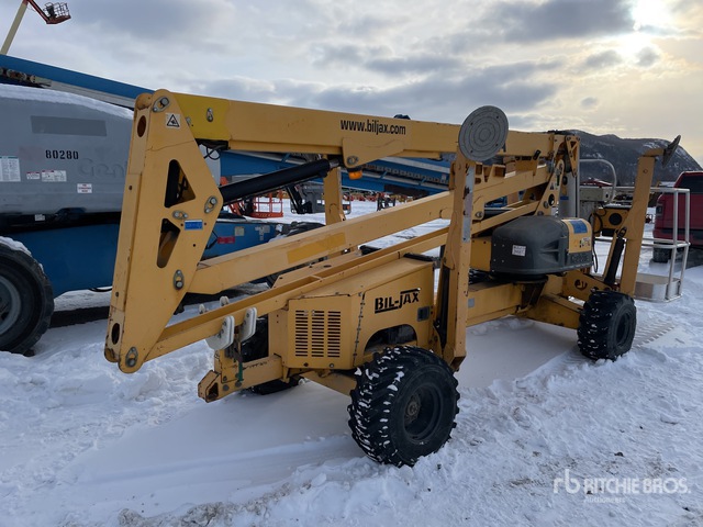 2010 Haulotte/Bil-Jax 4527XA 4WD Gasoline Nacelle articulée | Ritchie ...