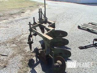 3 BOTTOM PLOW 3 POINT HITCH in Burkeville, Virginia, United States ...