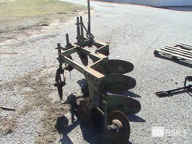 3 BOTTOM PLOW 3 POINT HITCH in Burkeville, Virginia, United States ...
