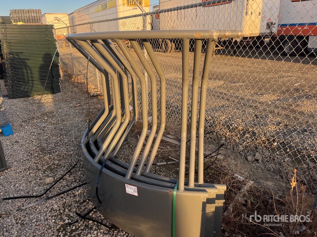 Round Bale Funnel Livestock Feeder | Ritchie Bros. Auctioneers