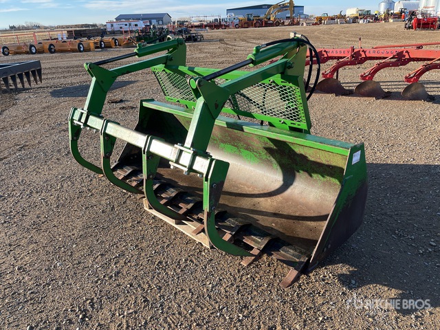 John Deere 740 96 in Q/C Grapple Ag Tractor Bucket | Ritchie Bros ...