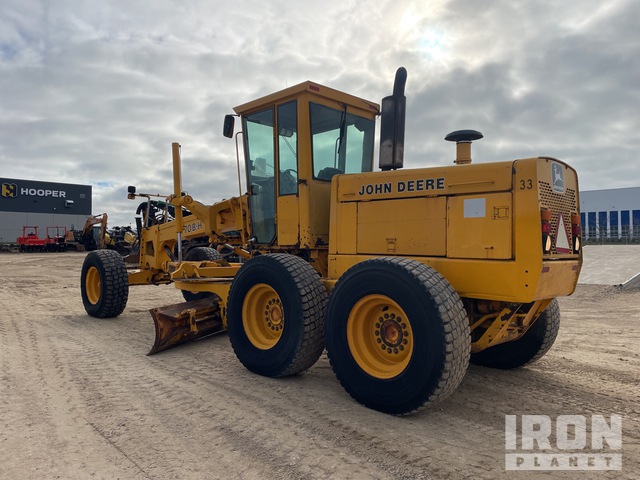 John Deere 770 B-H Motor Grader in Deforest, Wisconsin, United States ...