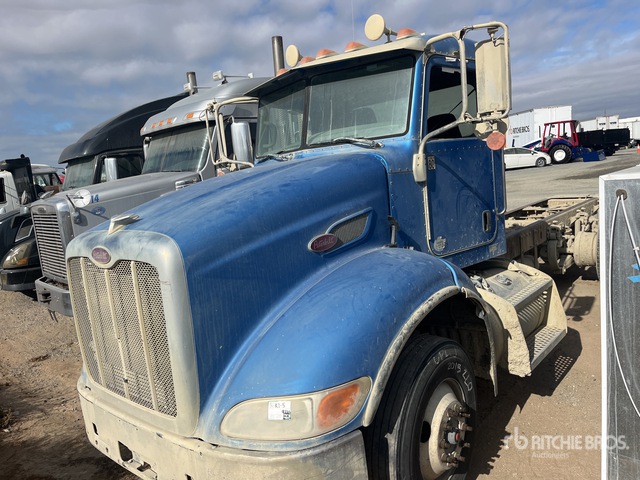 2014 Peterbilt 384 6x4 Cab and Chassis | Ritchie Bros. Auctioneers
