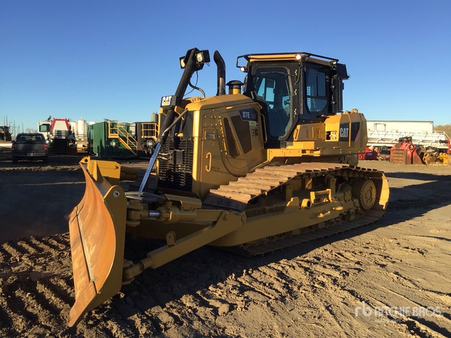 2012 Cat D7E LGP Crawler Dozer | Ritchie Bros. Auctioneers