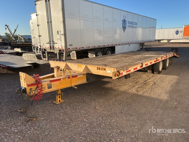 2008 Trail King TK40 26 ft T/A Equipment Trailer | Ritchie Bros ...
