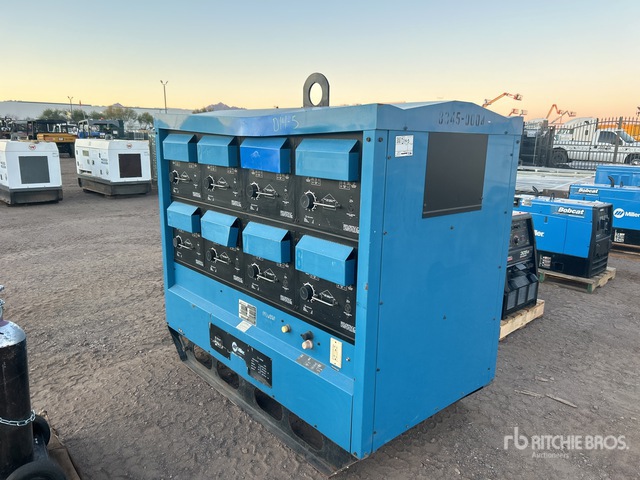 Miller Mark VIII-2 200 A Skid-Mounted Electric Welder | Ritchie Bros ...