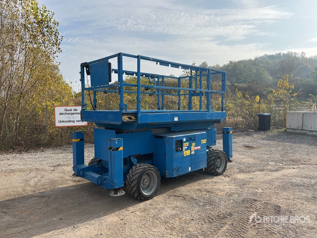 2014 Genie GS2669RT 4x4 Diesel Nacelle Ciseaux Scissor Lift | Ritchie ...