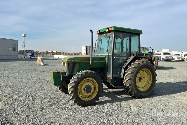 1997 John Deere 5500 4WD Tractor | Ritchie Bros. Auctioneers