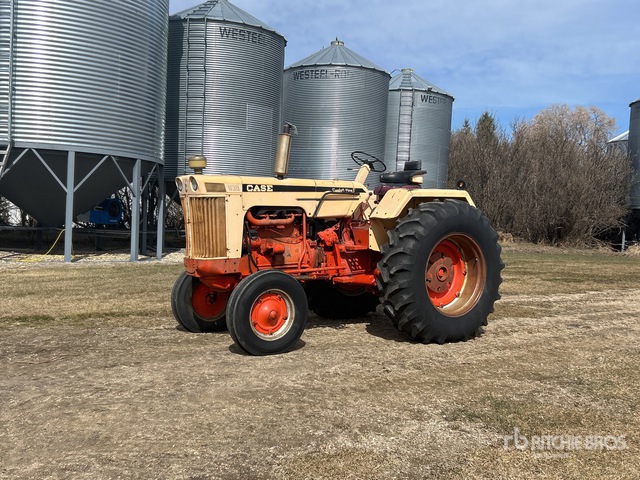 1967 Case 830 2WD Tractor | Ritchie Bros. Auctioneers