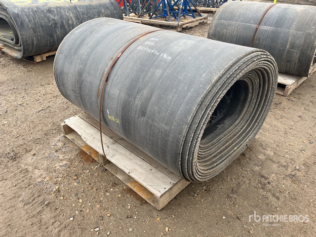 100 Ft Of 47 In X 1/2 In Rubber Matting | Ritchie Bros. Auctioneers