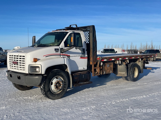 2007 GMC C7500 4x2 Flatbed Truck | Ritchie Bros. Auctioneers