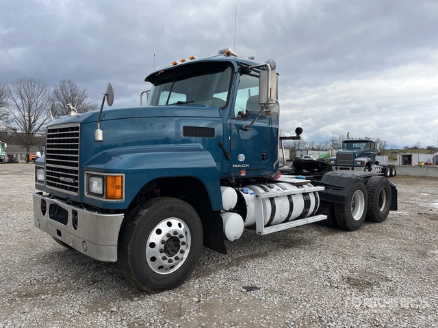 2018 Mack CHU613 6x4 T/A Day Cab Truck Tractor | Ritchie Bros. Auctioneers