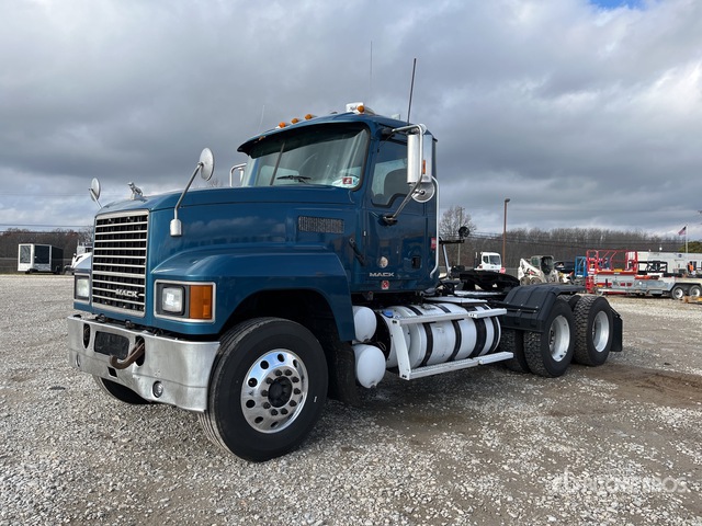 2018 Mack CHU613 6x4 T/A Day Cab Truck Tractor | Ritchie Bros. Auctioneers
