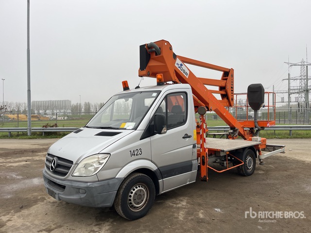 GSR E200PX on 2010 Mercedes Sprinter 310CDI 4x2 Van Mounted Aerial Lift ...