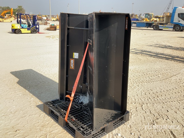Quantity of (2) JCB 1550 mm Q/C Skid Steer Bucket | Ritchie Bros ...