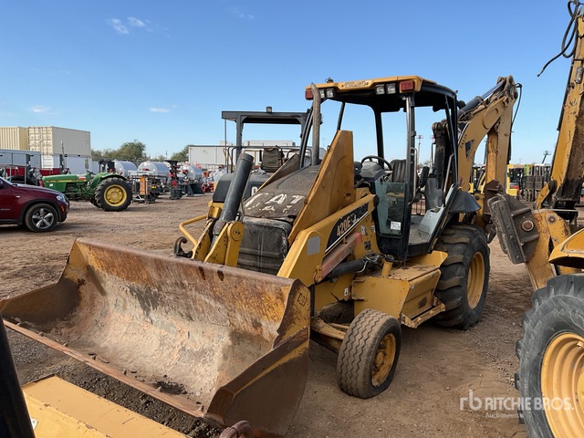 2006 Cat 420E 4x2 Chargeuse-pelleteuse (Inoperable) | Ritchie Bros ...