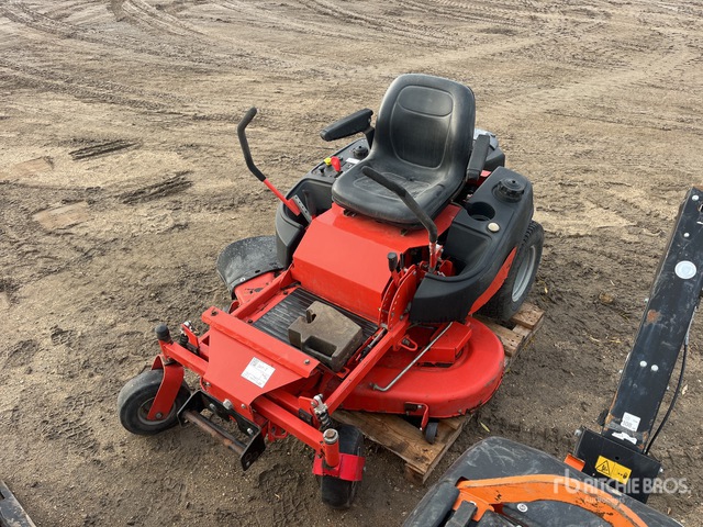 Simplicity Zero-Turn Lawn Mower | Ritchie Bros. Auctioneers