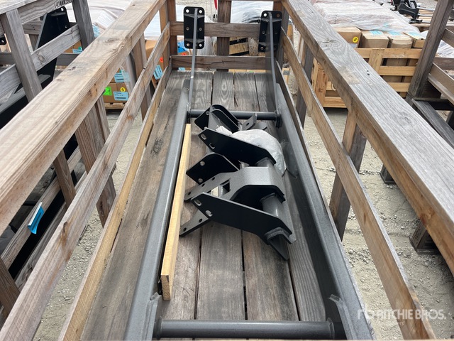 Quantity of (2) Crates of Case subframe | Ritchie Bros. Auctioneers