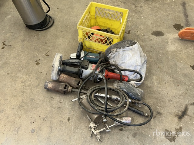 Makita & Milwaukee Electric Buffing Tool & Chain winch | Ritchie Bros ...
