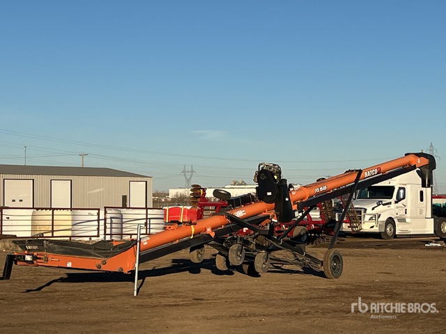2017 Batco FX1545 15 in x 45 ft Convoyeur à grains | Ritchie Bros ...