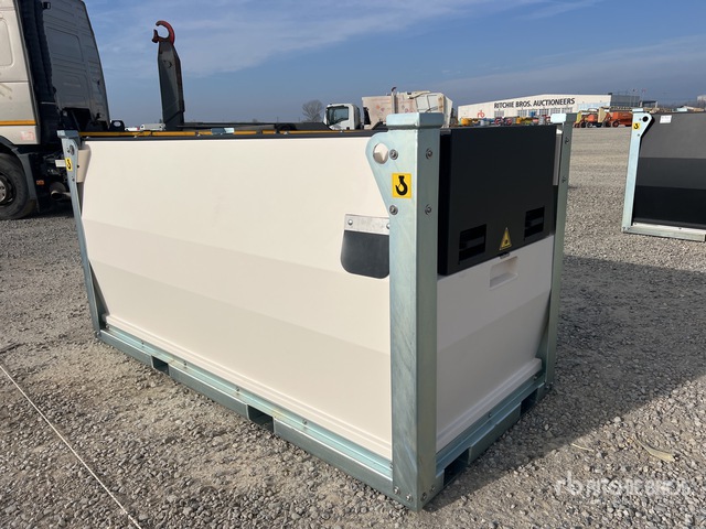 2024 Top Metal Srl 2000L Fuel Tank (Unused) | Ritchie Bros. Auctioneers