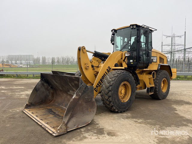 2015 Cat 938M High Lift Wheel Loader | Ritchie Bros. Auctioneers