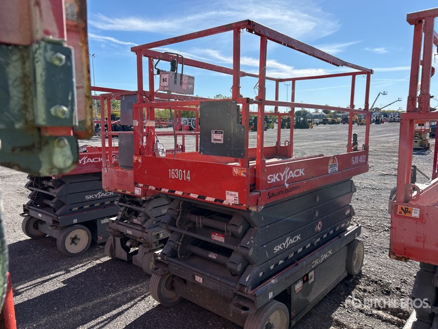 2017 Skyjack SJIII-4632 Electric Scissor Lift | Ritchie Bros. Auctioneers