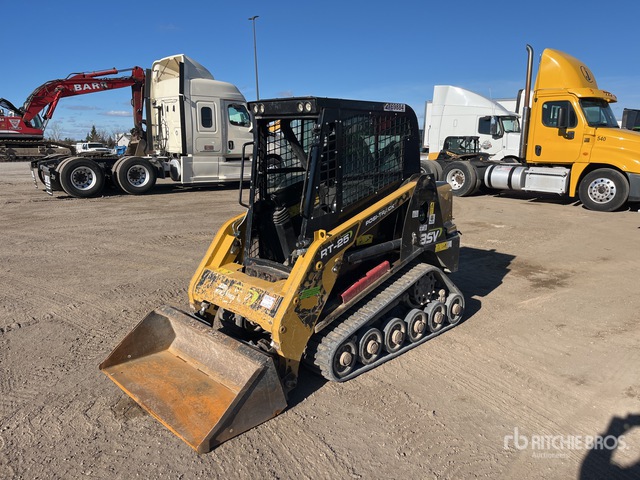 2019 ASV RT25 Compact Track Loader | Ritchie Bros. Auctioneers
