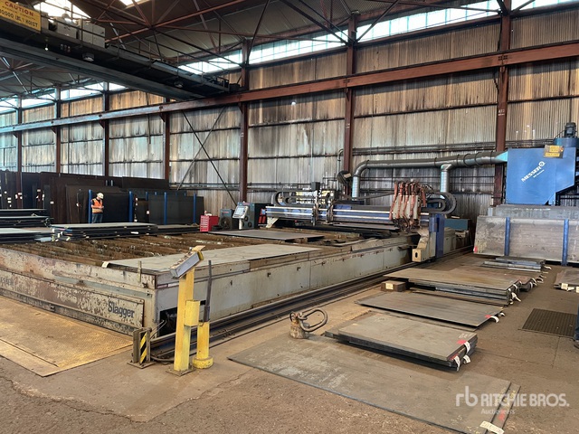 Messer Plasma Cutting Table Varios, equipos plantas industriales ...