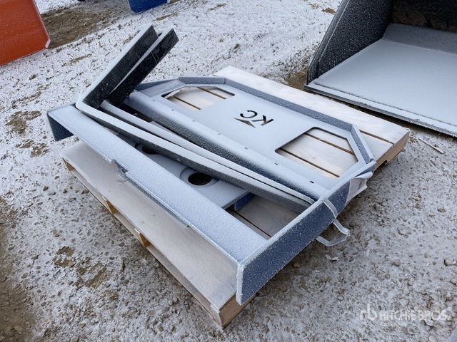 2024 Kit Containers MSS-45-FF-42 42 in Mini Skid Steer Forks (Unused ...