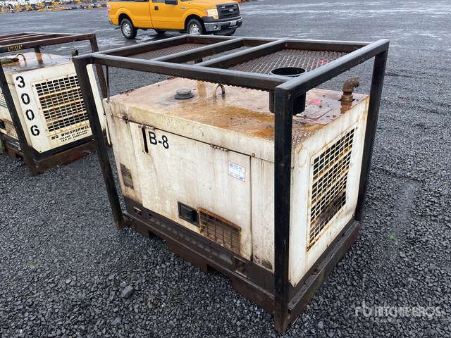 2010 Multiquip DAW500SA 500 A Skid-Mounted Stick Engine Driven Welder ...