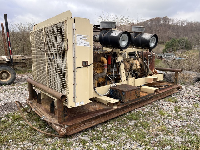 2006 Ingersoll Rand XHP 1170F Skid-Mounted Air Compressor | Ritchie ...