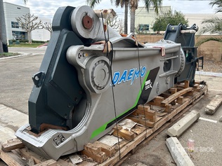 2020 Daemo DMS550X Rotating Excavator Demolition Shear (Unused) in Riverside, California, United ...