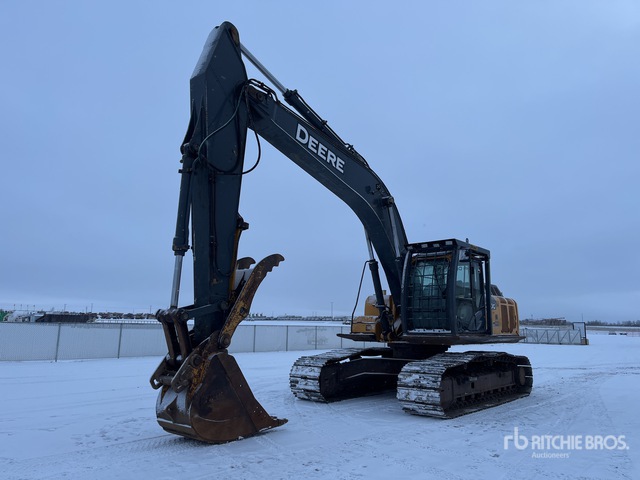 2013 John Deere 290G LC Tracked Excavator | Ritchie Bros. Auctioneers