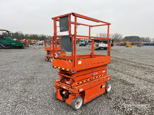 2016 Skyjack SJ3219 Electric Scissor Lift (Inoperable) | Ritchie Bros. Auctioneers
