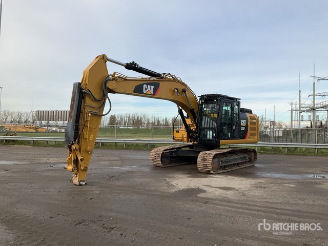 2016 Cat 323F L Tracked Excavator | Ritchie Bros. Auctioneers