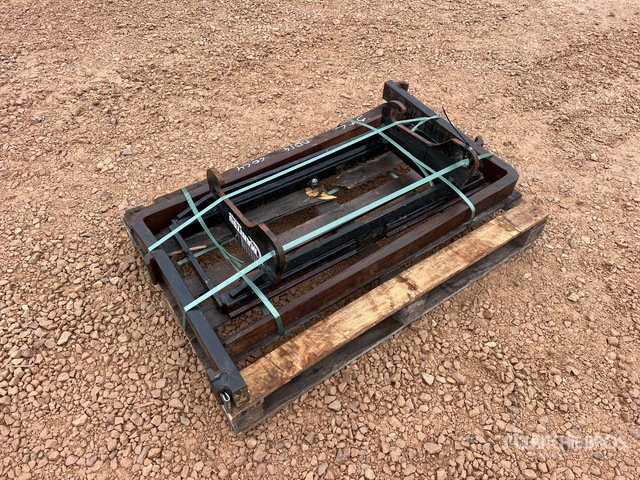 2022 Manitou CAT1020/1500 P4 F Tablier Et Fourches Attelage de fourche ...
