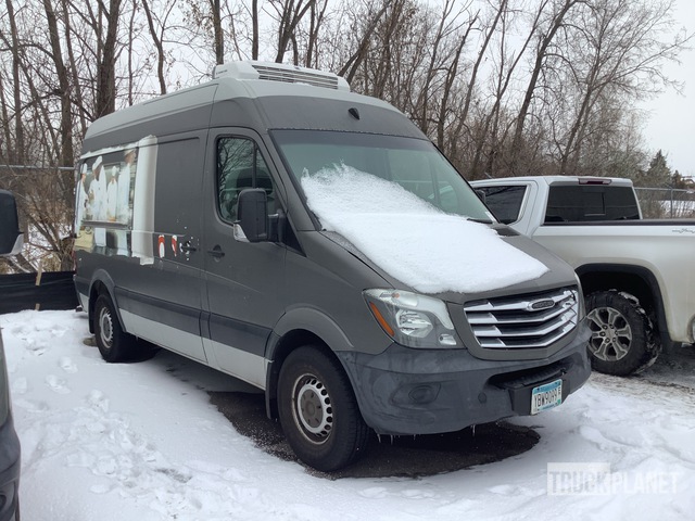 2015 Freightliner Sprinter 2500 4x2 Cargo Van, Plymouth, Minnesota ...