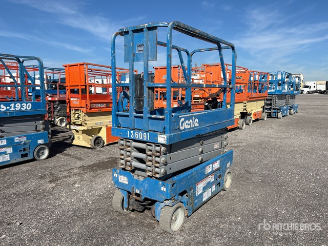 2014 Genie GS-1930 Electric Scissor Lift | Ritchie Bros. Auctioneers