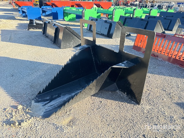 2024 Kit Containers QT-TS-40 40 in Pala para Minicargadora (Unused ...