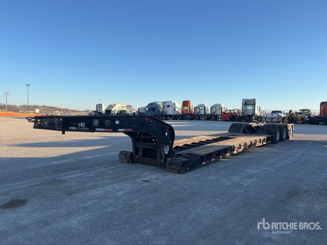 2002 Fontaine 55 ton Tri/A Removable Gooseneck Lowboy Trailer | Ritchie ...