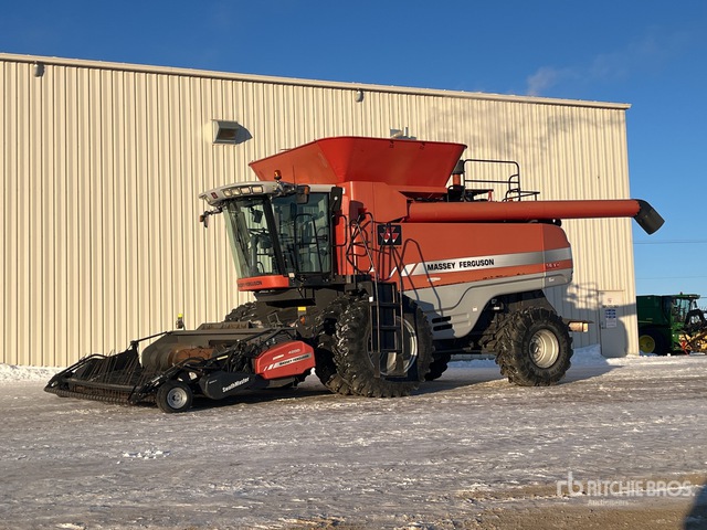 2007 Massey Ferguson 9895 Combine Harvester | Ritchie Bros. Auctioneers
