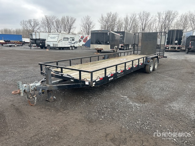 2015 Laroche LA 19A 25 ft T/A Equipment Trailer | Ritchie Bros. Auctioneers
