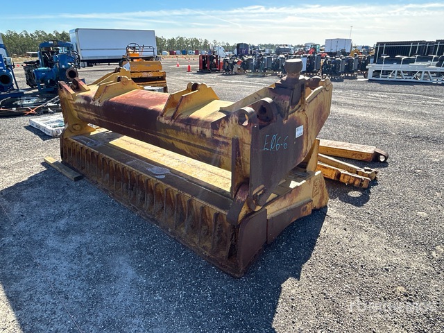 Cat 137 in Cushion Dozer Blade - Fits Cat D9R | Ritchie Bros. Auctioneers